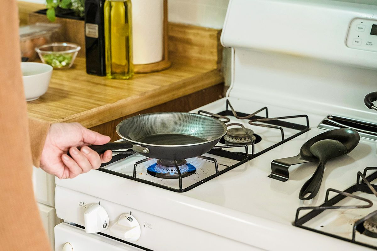 The One Thing You Should Always Do When Using a Gas Stove - House Outlook
